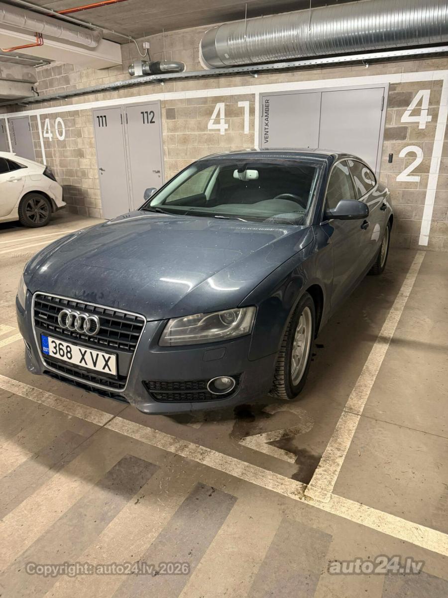 Grey Audi A5 2011 in Tallinn, with an engine capacity of 2.00 L and mileage of 319 thousand km for 8000 €, photo 1 on AUTOMOTO.COM.LV
