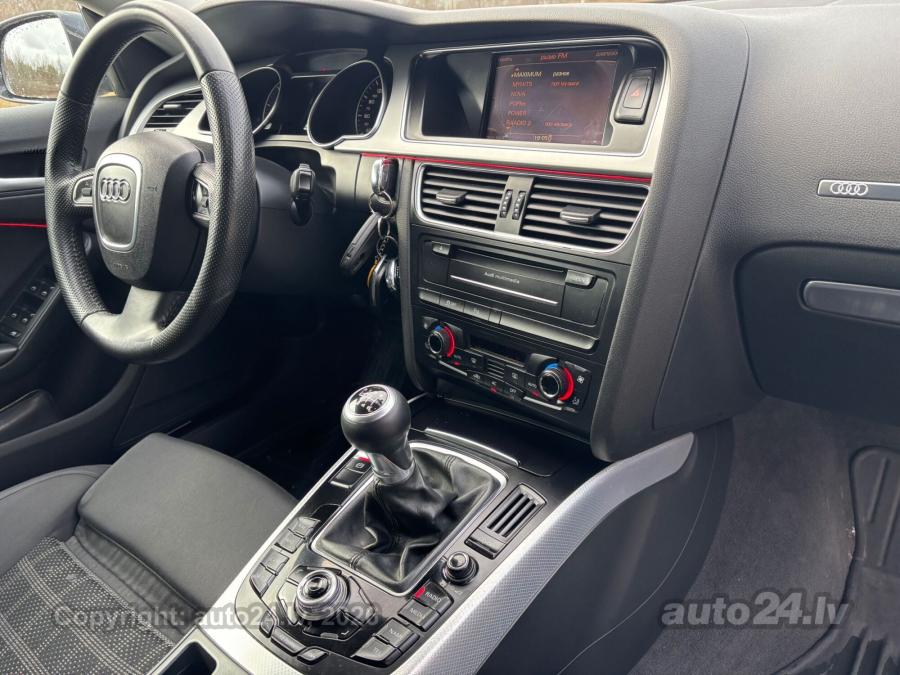 Grey Audi A5 2011 in Tallinn, with an engine capacity of 2.00 L and mileage of 224 thousand km for 5900 €, photo 16 on AUTOMOTO.COM.LV