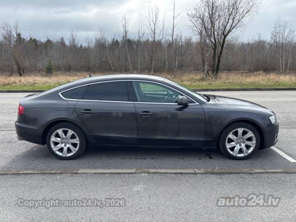 Grey Audi A5 2011 in Tallinn, with an engine capacity of 2.00 L and mileage of 224 thousand km for 5900 €, photo 6 on AUTOMOTO.COM.LV