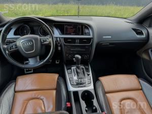 Серый Ауди А5 2011 в Рига, объемом двигателя 3.00 л и пробегом 337 тыс. км за 7500 €, фото 7 на AUTOMOTO.COM.LV