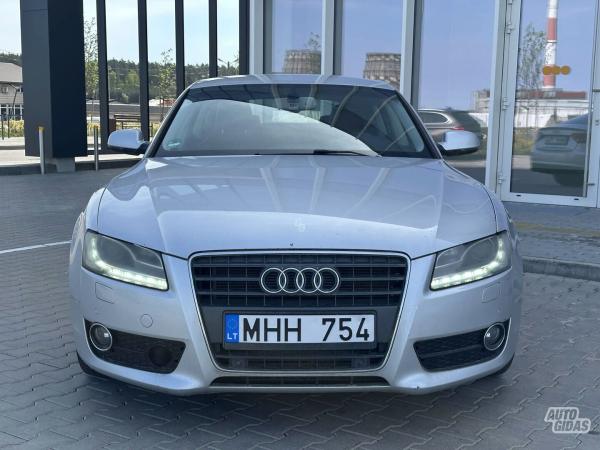 Grey Audi A5 2011 in Vilnius, with an engine capacity of 2.70 L and mileage of 363 thousand km for 5200 €, photo 2 on AUTOMOTO.COM.LV