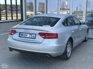 Pelēks Audi A5 2011 Viļņa, ar dzinēja tilpumu 2.70 L un nobraukumu 363 tūkst. km par 5200 €, foto 7 vietnē AUTOMOTO.COM.LV
