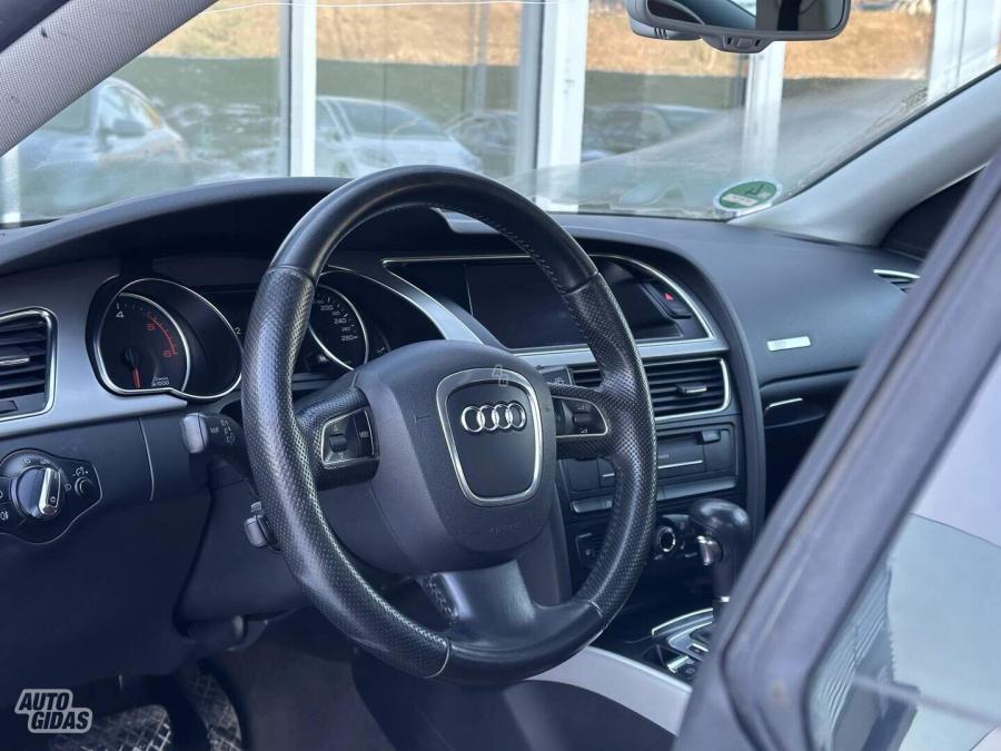 Pelēks Audi A5 2011 Viļņa, ar dzinēja tilpumu 2.70 L un nobraukumu 363 tūkst. km par 5200 €, foto 11 vietnē AUTOMOTO.COM.LV