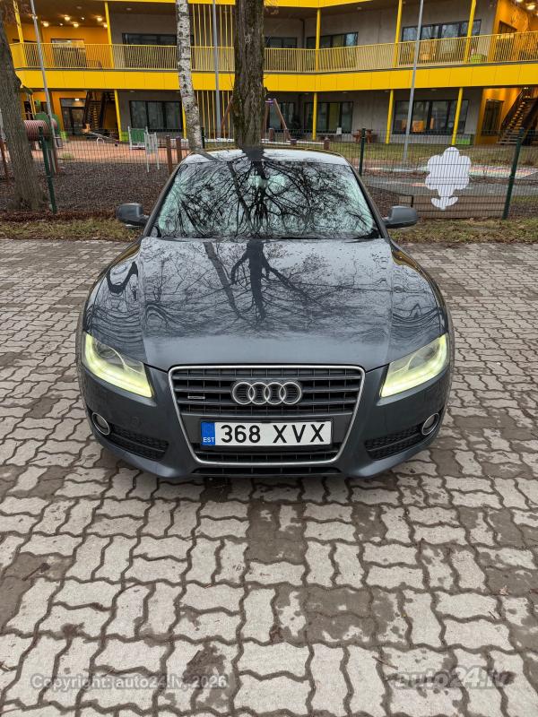 Pelēks Audi A5 2011 Tallina, ar dzinēja tilpumu 2.00 L un nobraukumu 319 tūkst. km par 8000 €, foto 3 vietnē AUTOMOTO.COM.LV