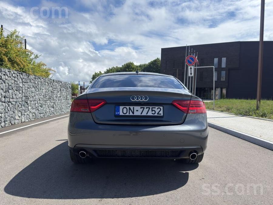 Pelēks Audi A5 2011 Rēzekne, ar dzinēja tilpumu 3.00 L un nobraukumu 227 tūkst. km par 10200 €, foto 4 vietnē AUTOMOTO.COM.LV