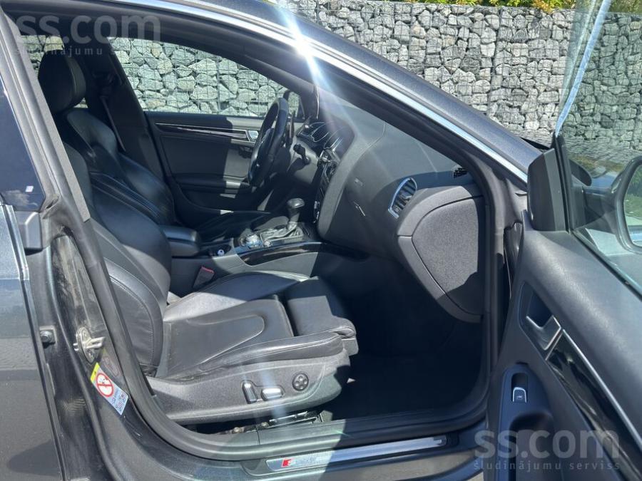 Pelēks Audi A5 2011 Rēzekne, ar dzinēja tilpumu 3.00 L un nobraukumu 227 tūkst. km par 10200 €, foto 12 vietnē AUTOMOTO.COM.LV