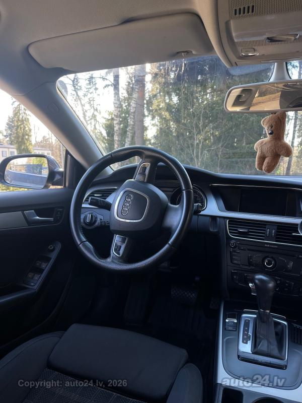 Grey Audi A5 2011 in Tallinn, with an engine capacity of 2.00 L and mileage of 193 thousand km for 9100 €, photo 5 on AUTOMOTO.COM.LV