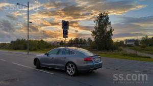 Pelēks Audi A5 2011 Rīga, ar dzinēja tilpumu 3.00 L un nobraukumu 303 tūkst. km par 9000 €, foto  vietnē AUTOMOTO.COM.LV