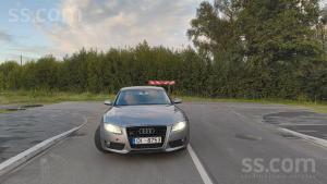 Pelēks Audi A5 2011 Rīga, ar dzinēja tilpumu 3.00 L un nobraukumu 303 tūkst. km par 9000 €, foto 5 vietnē AUTOMOTO.COM.LV
