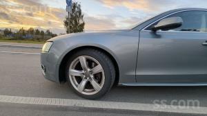 Pelēks Audi A5 2011 Rīga, ar dzinēja tilpumu 3.00 L un nobraukumu 303 tūkst. km par 9000 €, foto 9 vietnē AUTOMOTO.COM.LV