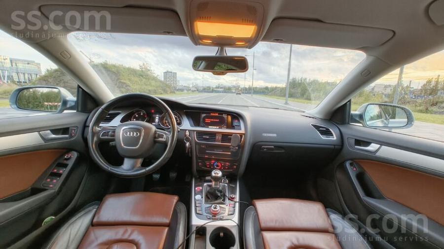 Pelēks Audi A5 2011 Rīga, ar dzinēja tilpumu 3.00 L un nobraukumu 303 tūkst. km par 9000 €, foto 22 vietnē AUTOMOTO.COM.LV