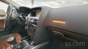 Pelēks Audi A5 2011 Rīga, ar dzinēja tilpumu 3.00 L un nobraukumu 303 tūkst. km par 9000 €, foto 24 vietnē AUTOMOTO.COM.LV