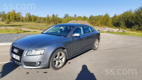 Pelēks Audi A5 2011 Ogre, ar dzinēja tilpumu 3.00 L un nobraukumu 303 tūkst. km par 8000 €, foto 1 vietnē AUTOMOTO.COM.LV