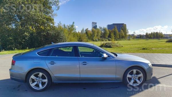 Pelēks Audi A5 2011 Ogre, ar dzinēja tilpumu 3.00 L un nobraukumu 303 tūkst. km par 8000 €, foto 6 vietnē AUTOMOTO.COM.LV