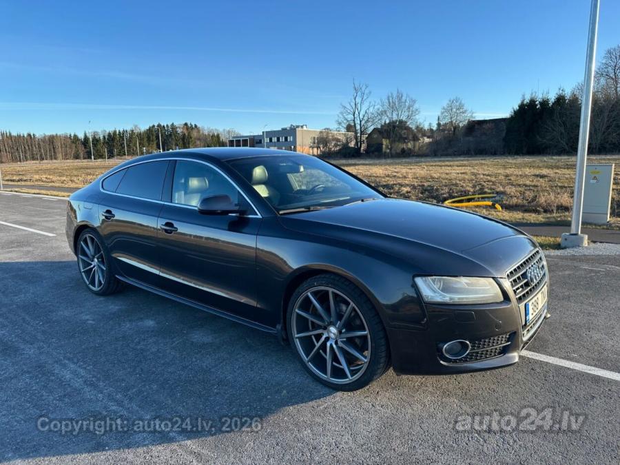 Grey Audi A5 2012 in Tallinn, with an engine capacity of 2.00 L and mileage of 160 thousand km for 9990 €, photo 1 on AUTOMOTO.COM.LV