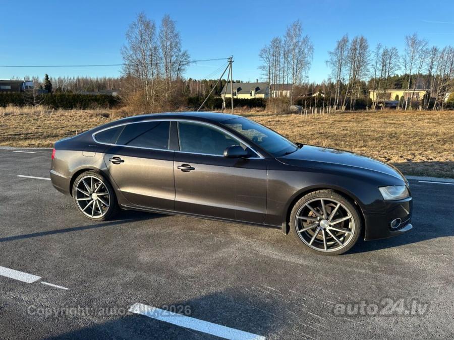 Grey Audi A5 2012 in Tallinn, with an engine capacity of 2.00 L and mileage of 160 thousand km for 9990 €, photo 2 on AUTOMOTO.COM.LV