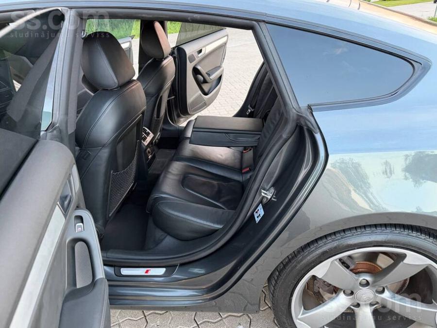 Grey Audi A5 2012 in Riga, with an engine capacity of 3.00 L and mileage of 0 thousand km for 10900 €, photo 22 on AUTOMOTO.COM.LV