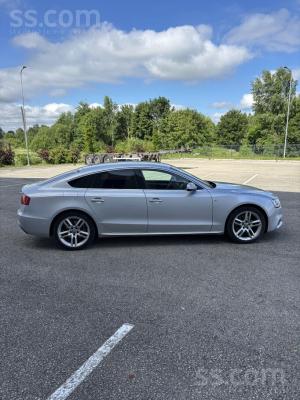 Grey Audi A5 2012 in Riga, with an engine capacity of 2.00 L and mileage of 442 thousand km for 7650 €, photo 9 on AUTOMOTO.COM.LV