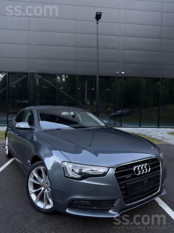 Audi A5 2012 in Riga on AUTOMOTO.COM.LV Grey Audi A5 2012 in Riga, with an engine capacity of 3.00 L and mileage of 211 thousand km for 8990 €, photo 3 on AUTOMOTO.COM.LV