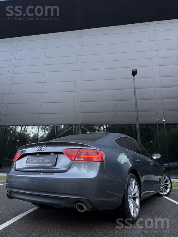 Audi A5 2012 in Riga on AUTOMOTO.COM.LV Grey Audi A5 2012 in Riga, with an engine capacity of 3.00 L and mileage of 211 thousand km for 8990 €, photo 4 on AUTOMOTO.COM.LV