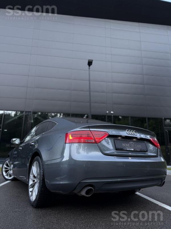 Audi A5 2012 in Riga on AUTOMOTO.COM.LV Grey Audi A5 2012 in Riga, with an engine capacity of 3.00 L and mileage of 211 thousand km for 8990 €, photo 8 on AUTOMOTO.COM.LV