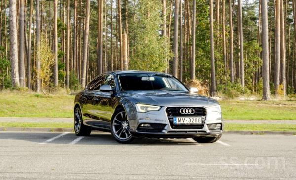 Audi A5 2012 in Riga on AUTOMOTO.COM.LV Grey Audi A5 2012 in Riga, with an engine capacity of 3.00 L and mileage of 326 thousand km for 7990 €, photo 3 on AUTOMOTO.COM.LV