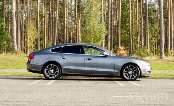 Audi A5 2012 in Riga on AUTOMOTO.COM.LV Grey Audi A5 2012 in Riga, with an engine capacity of 3.00 L and mileage of 326 thousand km for 7990 €, photo 10 on AUTOMOTO.COM.LV