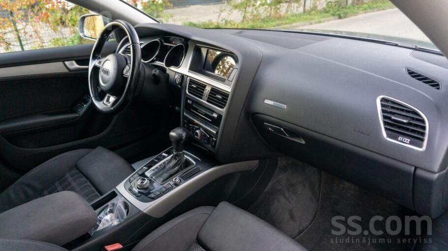 Grey Audi A5 2012 in Riga, with an engine capacity of 3.00 L and mileage of 326 thousand km for 7990 €, photo 12 on AUTOMOTO.COM.LV