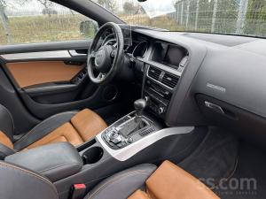 Pelēks Audi A5 2013 Tukums, ar dzinēja tilpumu 3.00 L un nobraukumu 221 tūkst. km par 14500 €, foto 7 vietnē AUTOMOTO.COM.LV