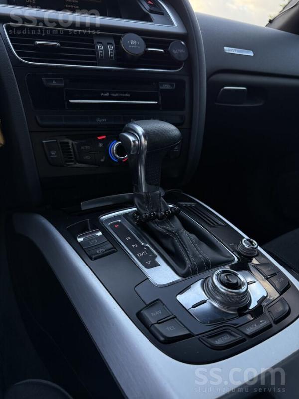 Grey Audi A5 2013 in Riga, with an engine capacity of 3.00 L and mileage of 377 thousand km for 13500 €, photo 8 on AUTOMOTO.COM.LV