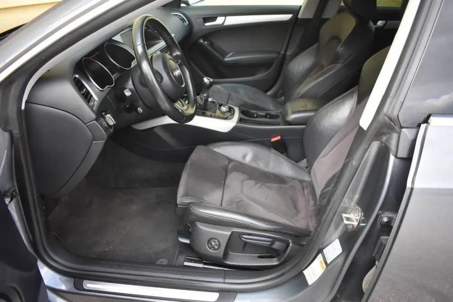 Grey Audi A5 2013 in Talsi, with an engine capacity of 2.00 L and mileage of 253 thousand km for 9700 €, photo 7 on AUTOMOTO.COM.LV