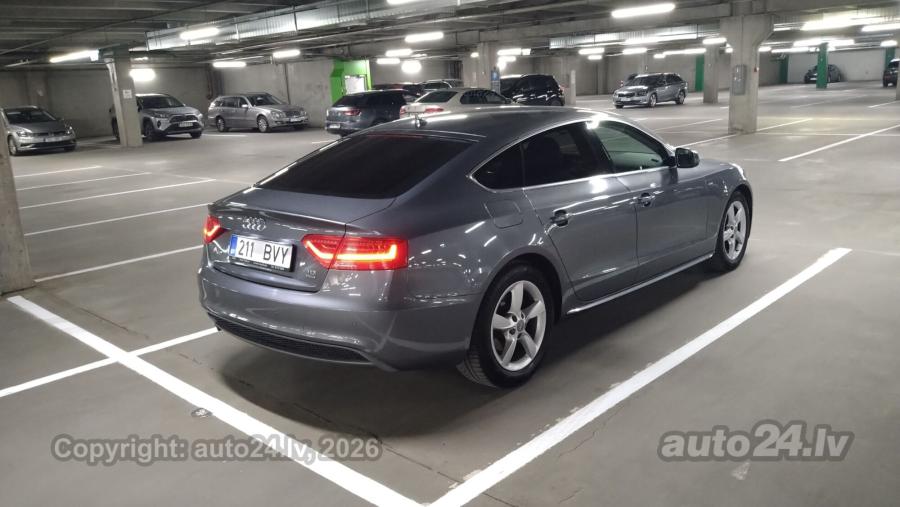 Pelēks Audi A5 2014 Tallina, ar dzinēja tilpumu 2.00 L un nobraukumu 256 tūkst. km par 11111 €, foto 3 vietnē AUTOMOTO.COM.LV