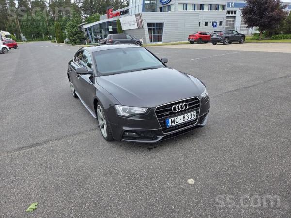 Grey Audi A5 2014 in Jelgava, with an engine capacity of 3.00 L and mileage of 214 thousand km for 11500 €, photo 1 on AUTOMOTO.COM.LV