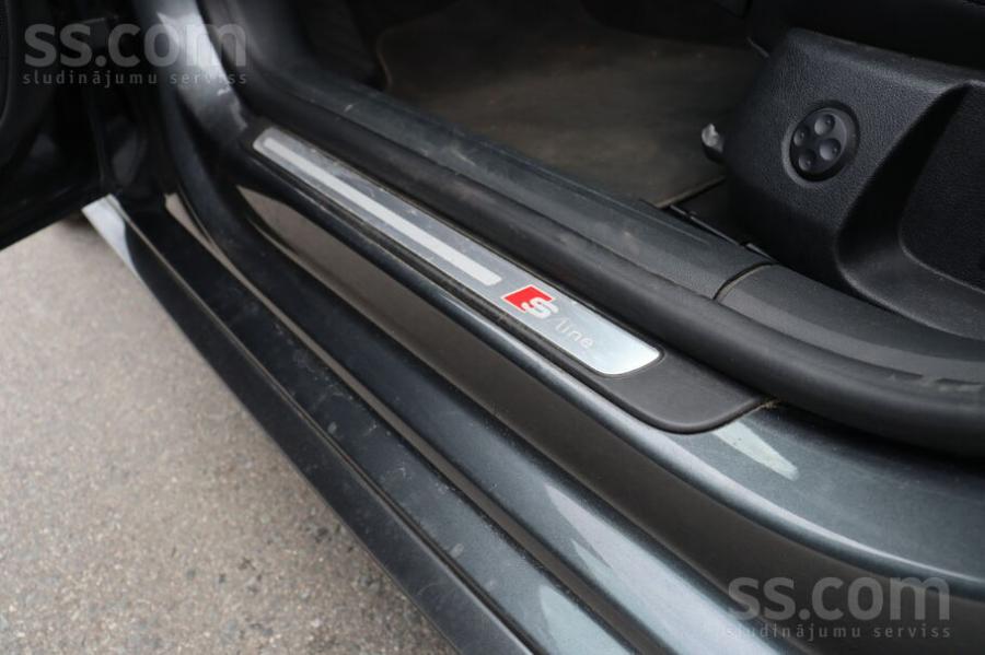Grey Audi A5 2014 in Riga, with an engine capacity of 2.00 L and mileage of 112 thousand km for 8990 €, photo 23 on AUTOMOTO.COM.LV