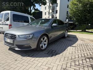 Grey Audi A5 2016 in Riga, with an engine capacity of 3.00 L and mileage of 268 thousand km for 10600 €, photo 3 on AUTOMOTO.COM.LV