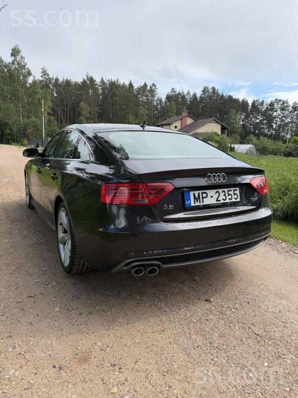Grey Audi A5 2017 in Riga, with an engine capacity of 2.00 L and mileage of 135 thousand km for 12500 €, photo 2 on AUTOMOTO.COM.LV