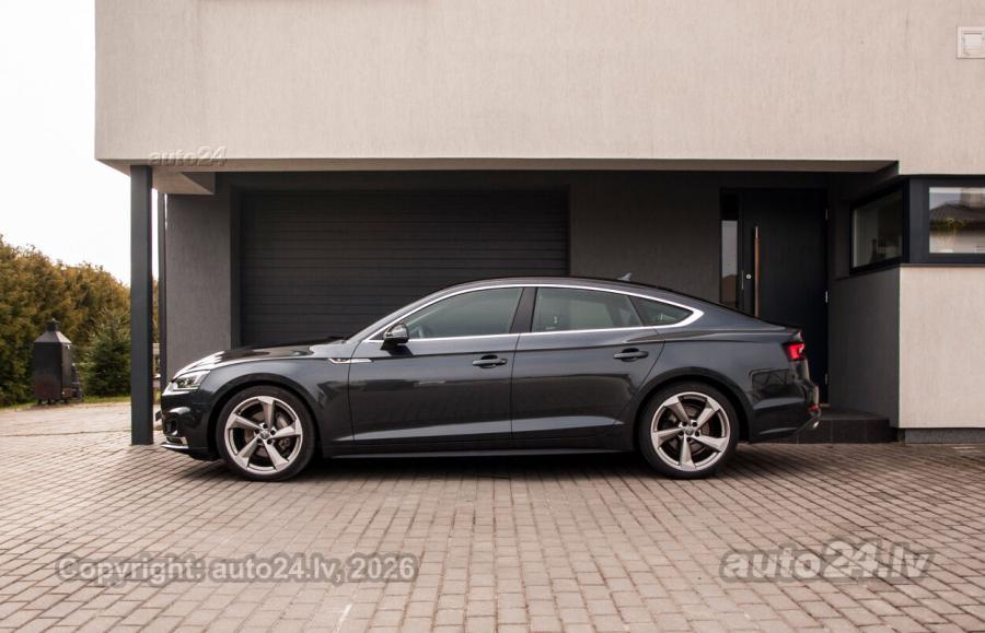 Pelēks Audi A5 2017 Tallina, ar dzinēja tilpumu 2.00 L un nobraukumu 135 tūkst. km par 25000 €, foto 3 vietnē AUTOMOTO.COM.LV