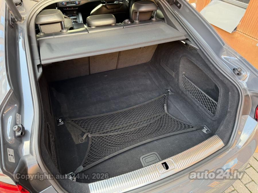 Pelēks Audi A5 2018 Tallina, ar dzinēja tilpumu 3.00 L un nobraukumu 164 tūkst. km par 24490 €, foto 15 vietnē AUTOMOTO.COM.LV
