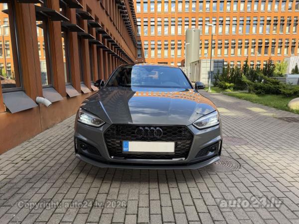 Audi A5 2018 in Tallinn on AUTOMOTO.COM.LV Grey Audi A5 2018 in Tallinn, with an engine capacity of 3.00 L and mileage of 164 thousand km for 24490 €, photo 3 on AUTOMOTO.COM.LV