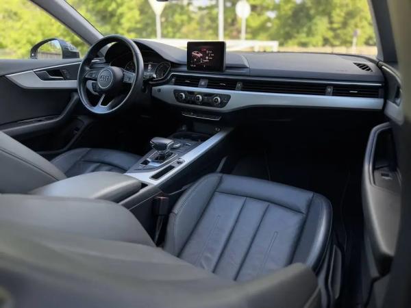 Grey Audi A5 2019 in Jurmala, with an engine capacity of 2.00 L and mileage of 248 thousand km for 16100 €, photo 9 on AUTOMOTO.COM.LV