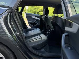 Grey Audi A5 2019 in Jurmala, with an engine capacity of 2.00 L and mileage of 248 thousand km for 16100 €, photo 10 on AUTOMOTO.COM.LV