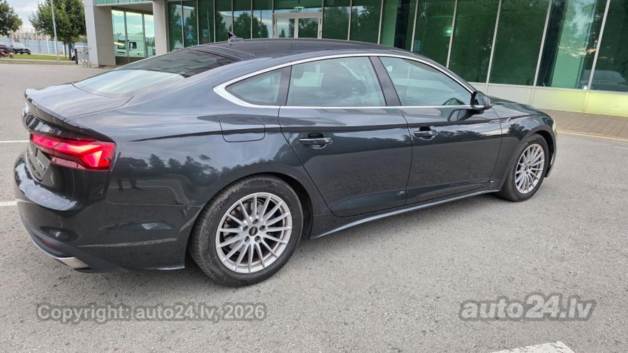 Pelēks Audi A5 2022 Tallina, ar dzinēja tilpumu 2.00 L un nobraukumu 221 tūkst. km par 20460 €, foto 5 vietnē AUTOMOTO.COM.LV