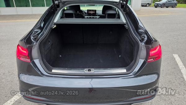 Grey Audi A5 2022 in Tallinn, with an engine capacity of 2.00 L and mileage of 221 thousand km for 20460 €, photo 7 on AUTOMOTO.COM.LV