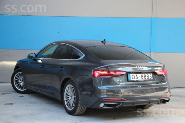 Pelēks Audi A5 2024 Rīga, ar dzinēja tilpumu 2.00 L un nobraukumu 28 tūkst. km par 37650 €, foto 7 vietnē AUTOMOTO.COM.LV