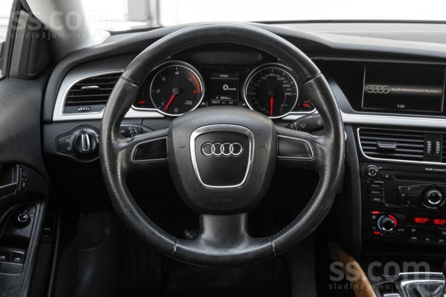 Grey Audi A5 2008 in Riga, with an engine capacity of 3.00 L and mileage of 0 thousand km for 6500 €, photo 16 on AUTOMOTO.COM.LV