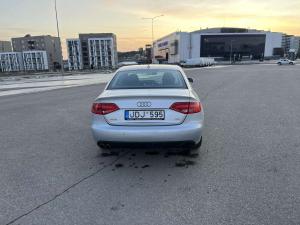 Серый Ауди А5 2010 в Вильнюс, объемом двигателя 2.00 л и пробегом 400 тыс. км за 4600 €, фото 14 на AUTOMOTO.COM.LV