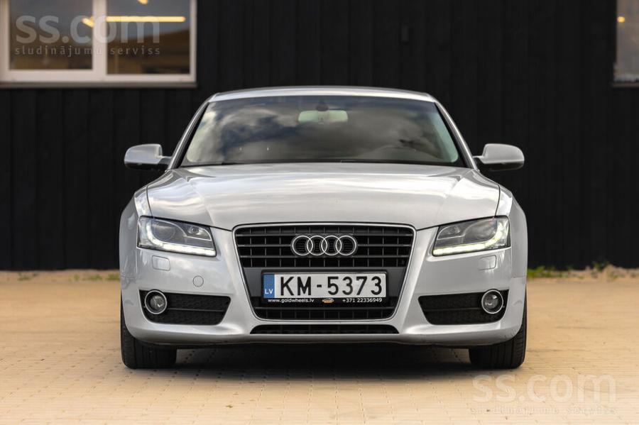 Pelēks Audi A5 2011 Jelgava, ar dzinēja tilpumu 2.00 L un nobraukumu 297 tūkst. km par 7400 €, foto 3 vietnē AUTOMOTO.COM.LV