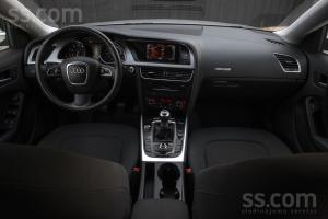 Pelēks Audi A5 2011 Jelgava, ar dzinēja tilpumu 2.00 L un nobraukumu 297 tūkst. km par 7400 €, foto 12 vietnē AUTOMOTO.COM.LV