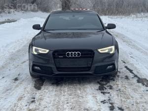 Grey Audi A5 2012 in Jelgava, with an engine capacity of 3.00 L and mileage of 266 thousand km for 13750 €, photo 2 on AUTOMOTO.COM.LV
