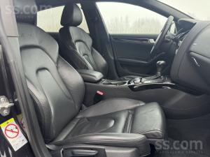 Grey Audi A5 2012 in Jelgava, with an engine capacity of 3.00 L and mileage of 266 thousand km for 13750 €, photo 13 on AUTOMOTO.COM.LV